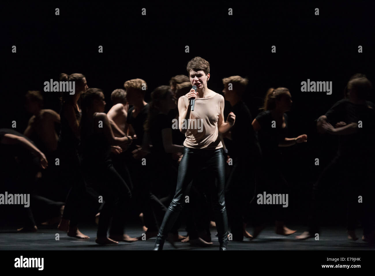 Shakespeare's drama "Romeo and Juliet" had a successfull opening night ...