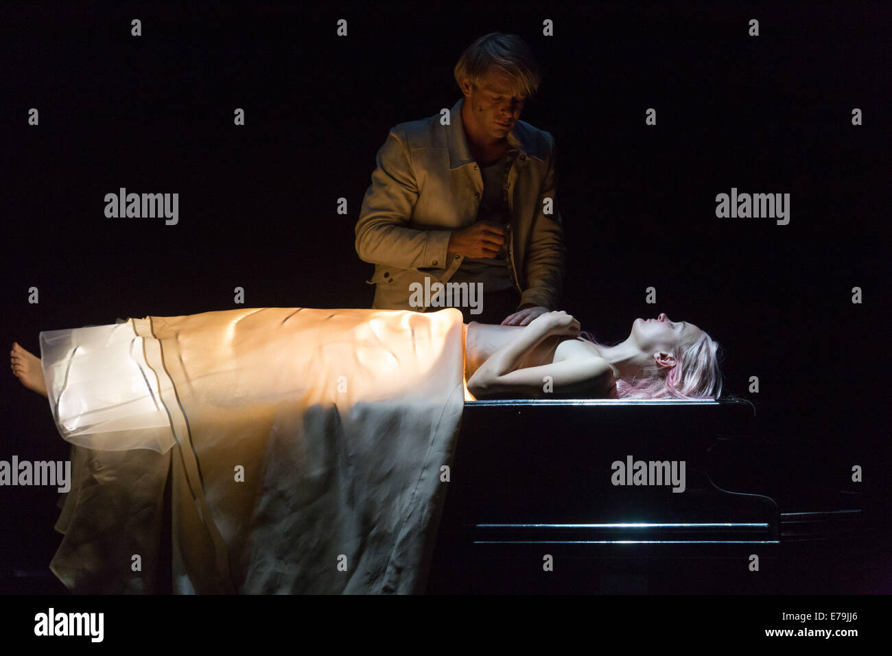 Shakespeare's drama "Romeo and Juliet" had a successfull opening night ...