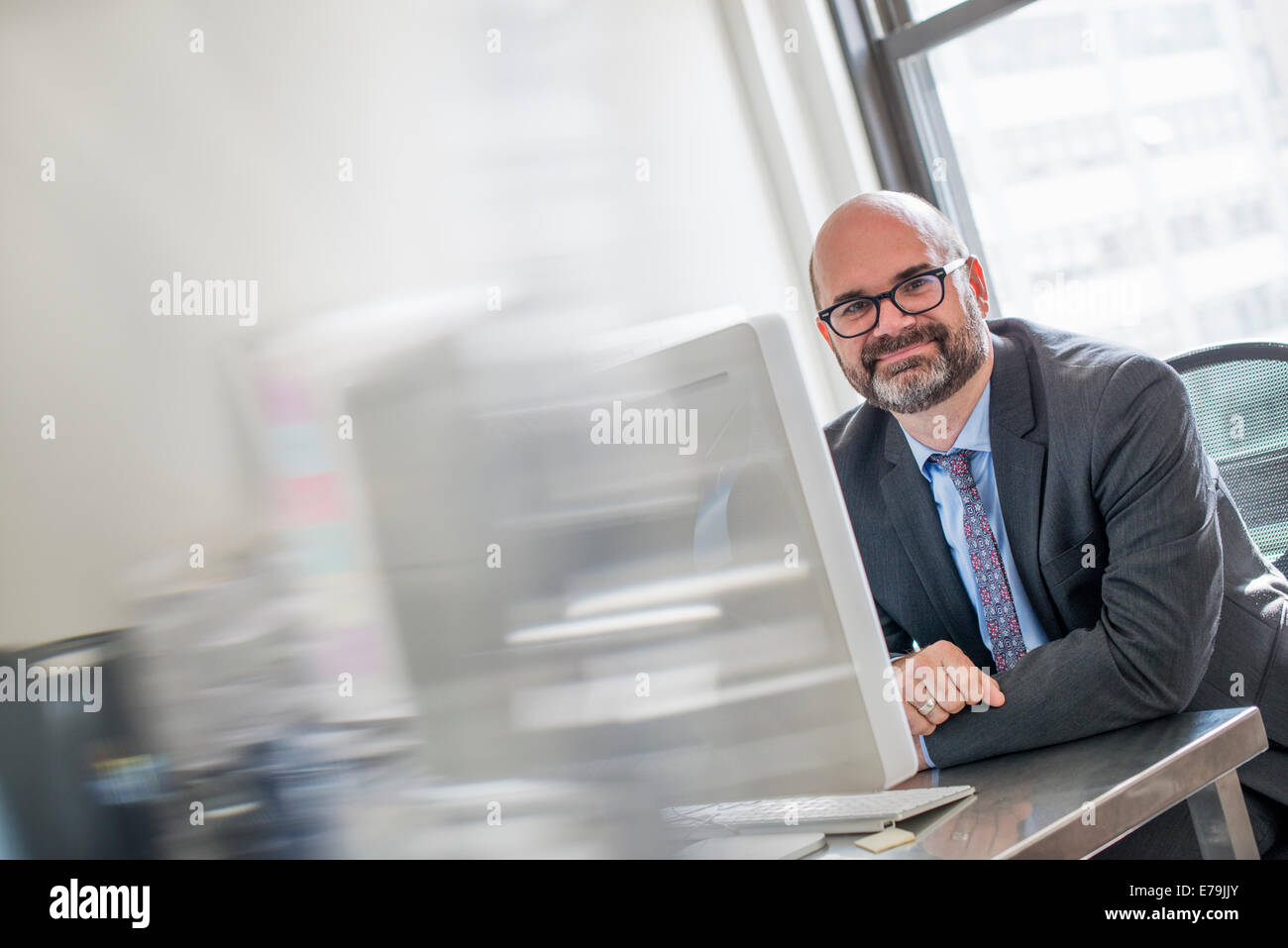 Computer professional tie hi-res stock photography and images - Alamy