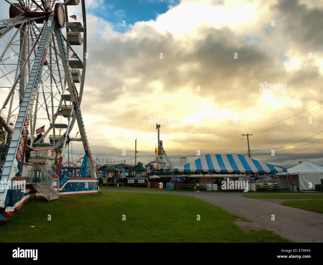 Midway Fair Games Ferris Wheel High Resolution Stock Photography and ...