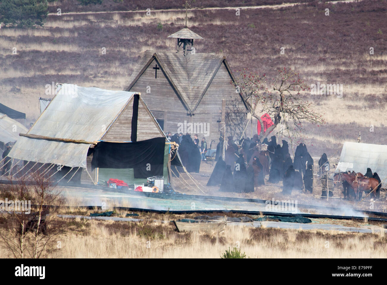 Michael Fassbender sports a cut on his head whilst filming for 'Macbeth ...
