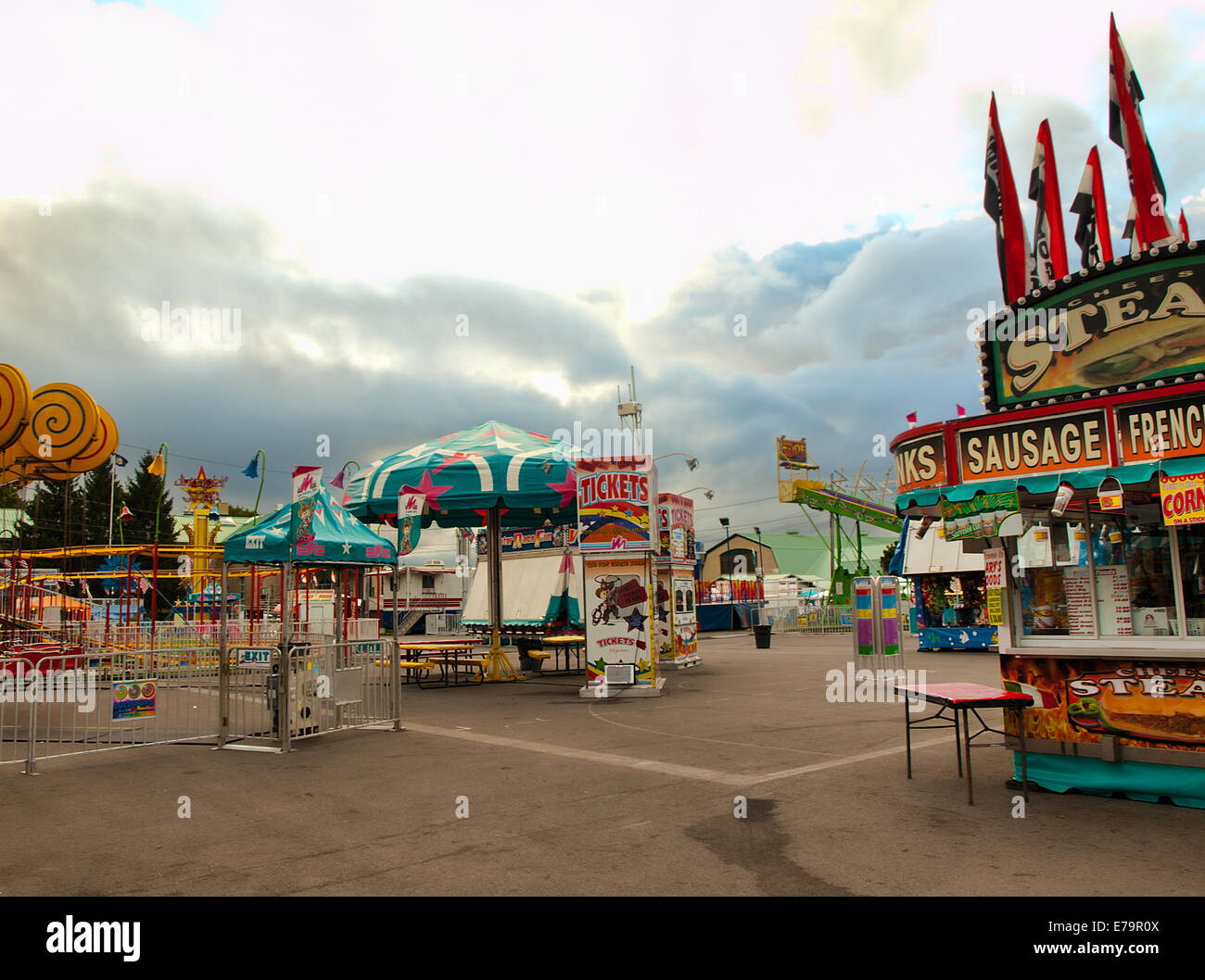 Exciting attractions hi-res stock photography and images - Alamy