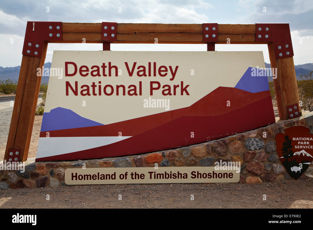Entrance sign, Death Valley National Park, Mojave Desert, California ...