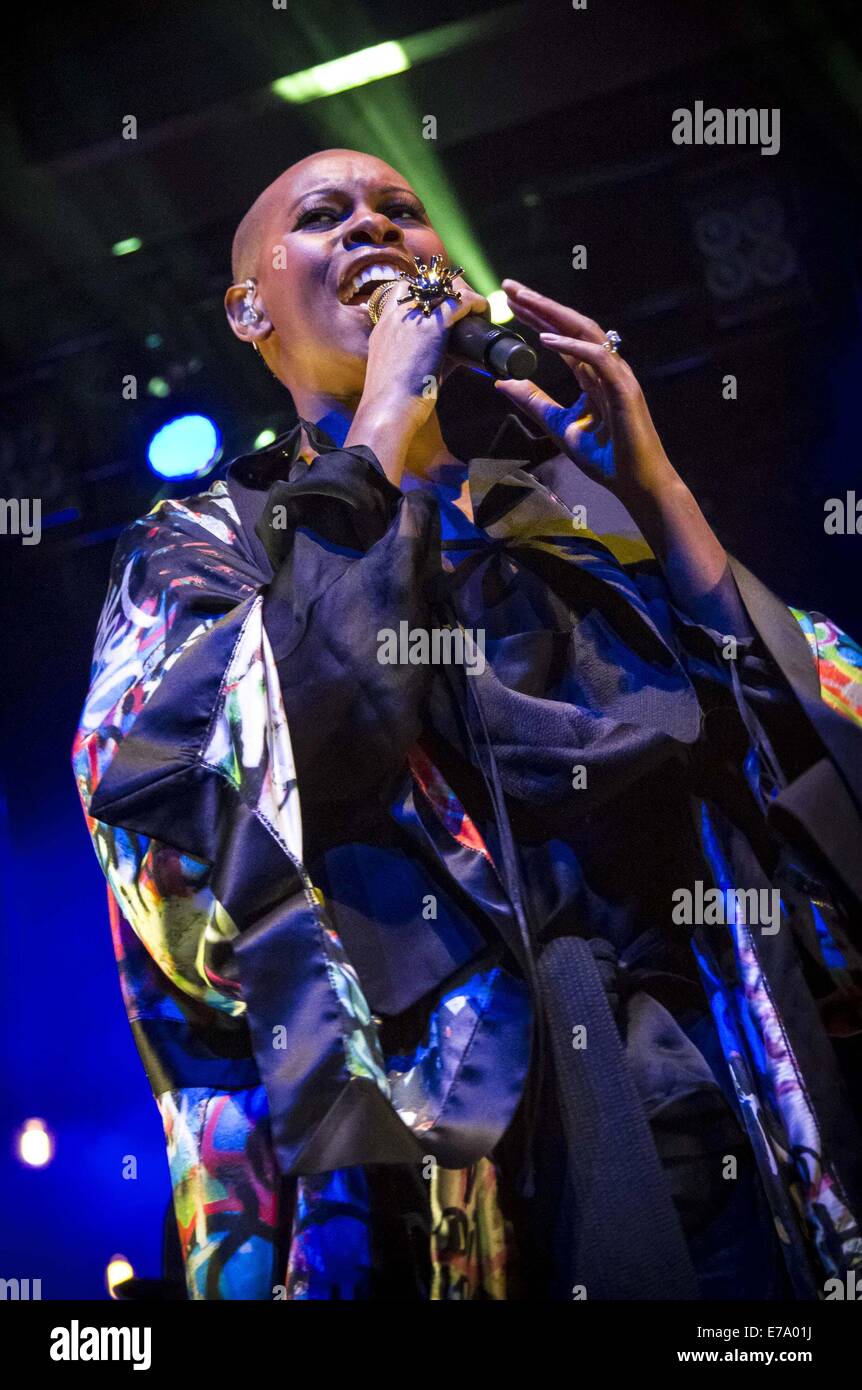 Skunk Anansie perform live at Grand Theatre in Poland Featuring ...