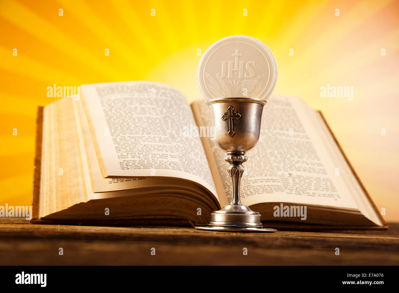 Christian holy communion hi-res stock photography and images - Alamy