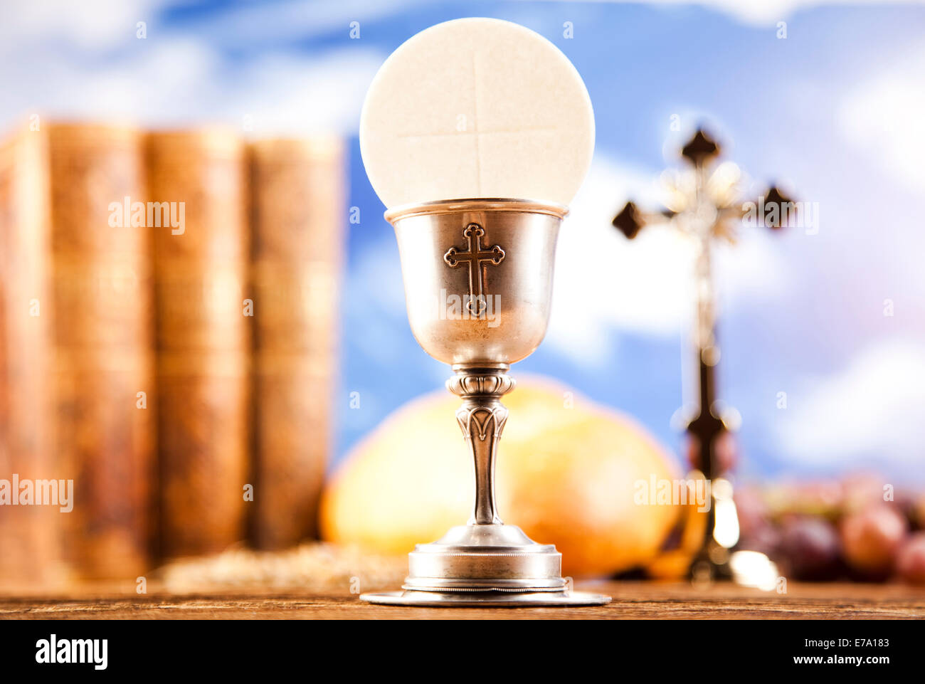 Holy Communion Bread, Wine Stock Photo - Alamy