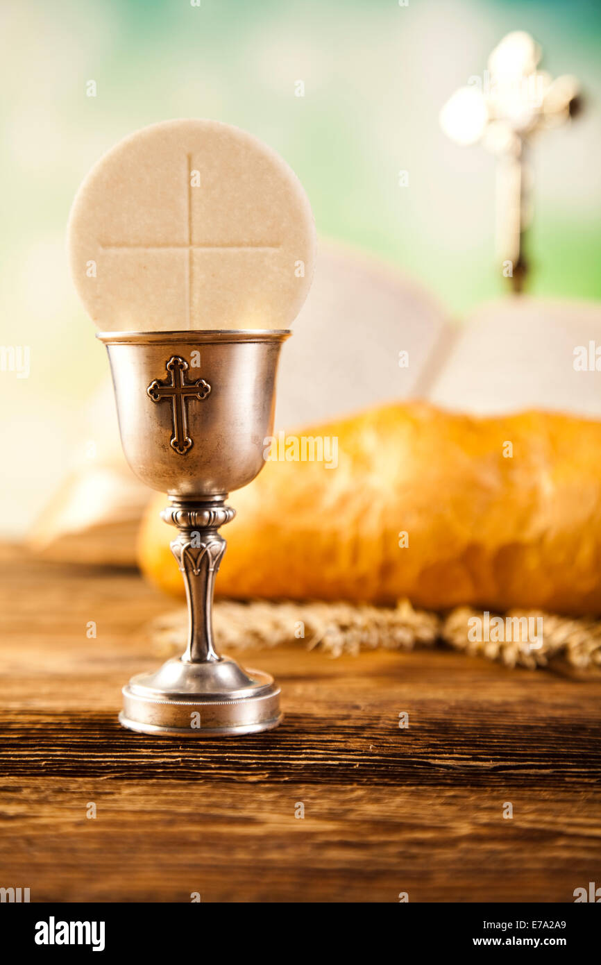 Holy Communion Bread, Wine Stock Photo - Alamy