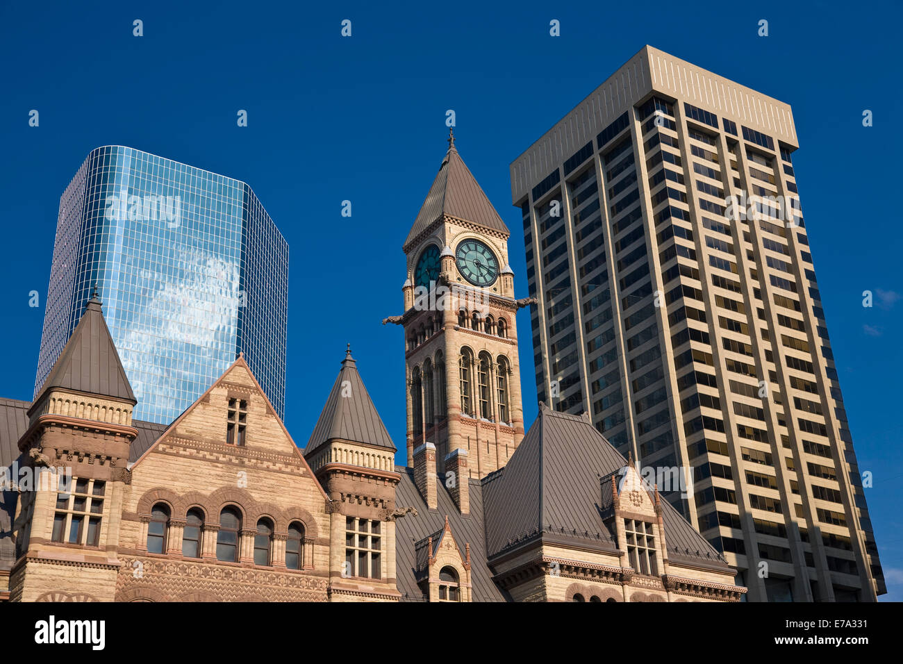 Section modern city hall hi-res stock photography and images - Alamy