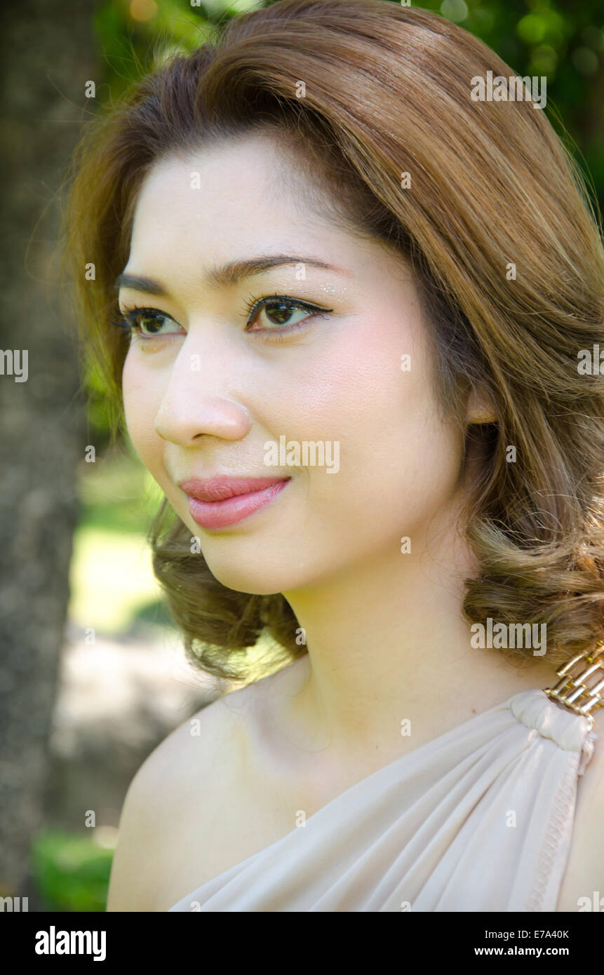 Portrait beautiful asian lady hi-res stock photography and images - Alamy