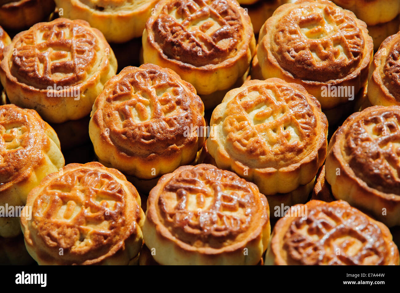 Chinese Moon Cakes in an outdoor market in rural China Stock Photo - Alamy