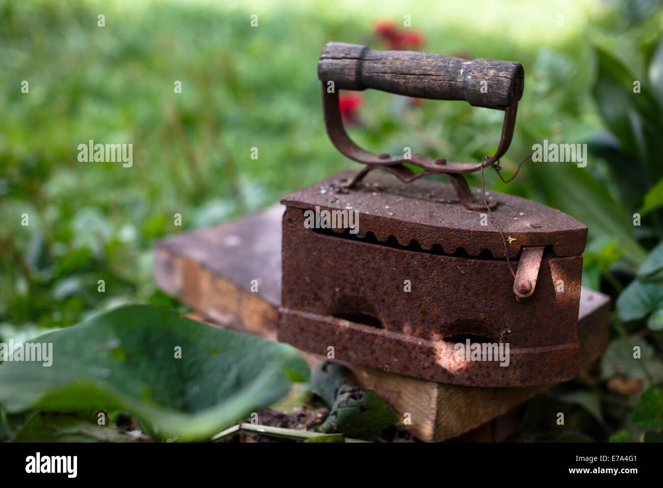 Antique old iron hi-res stock photography and images - Alamy