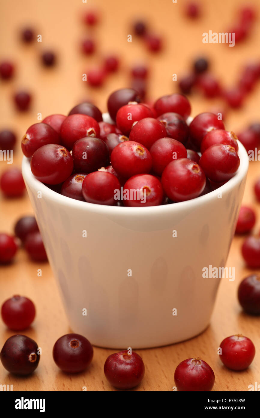 Small bowl of cranberry Stock Photo - Alamy