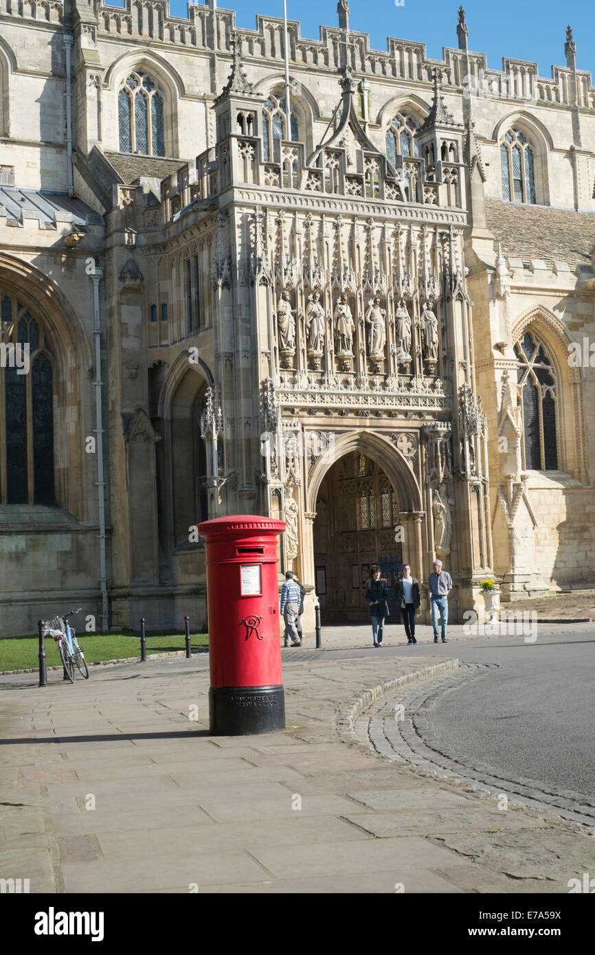 Entrance to Gloucester cathedral Stock Photo - Alamy