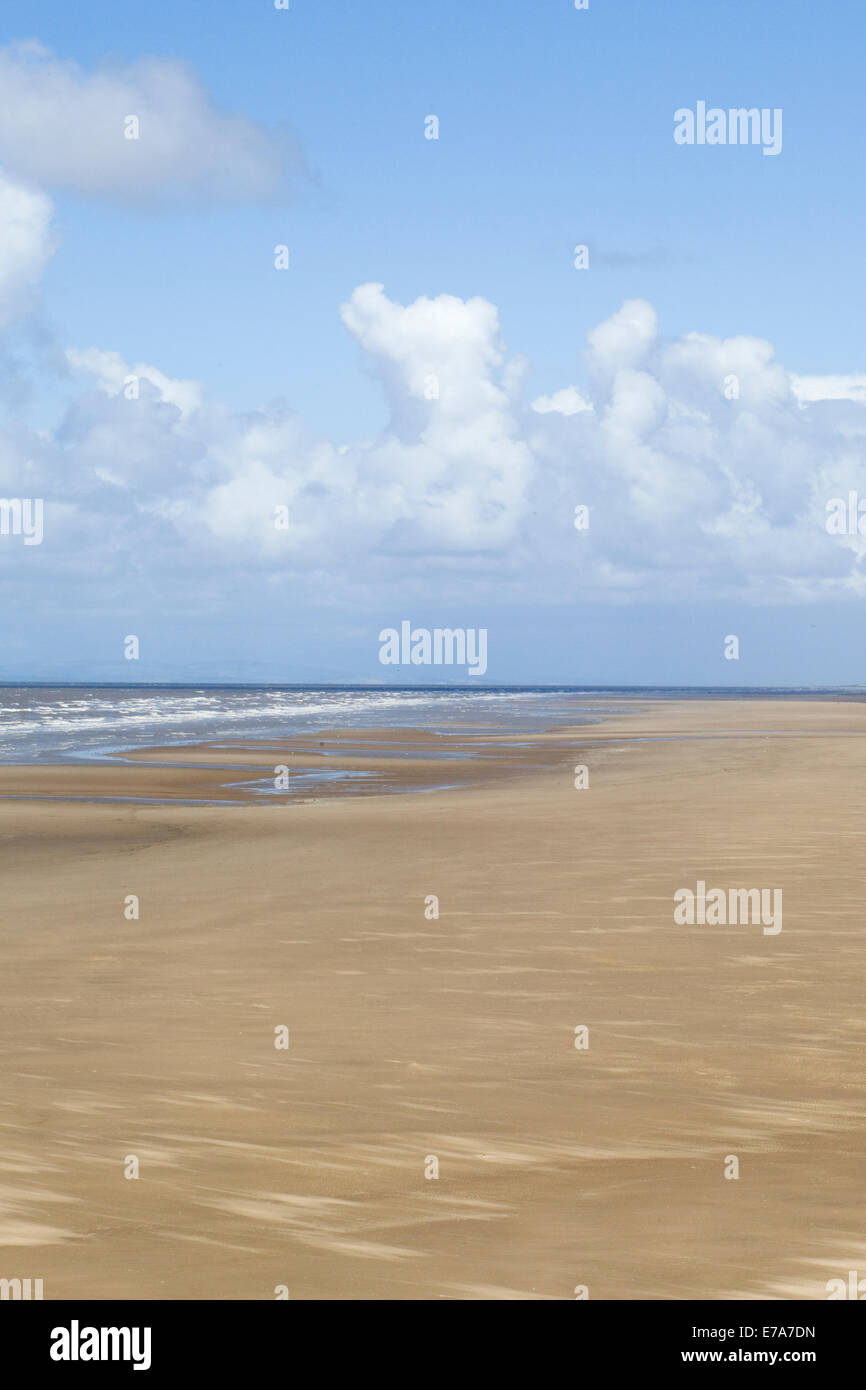 Empty Beach in Blackpool Stock Photo - Alamy