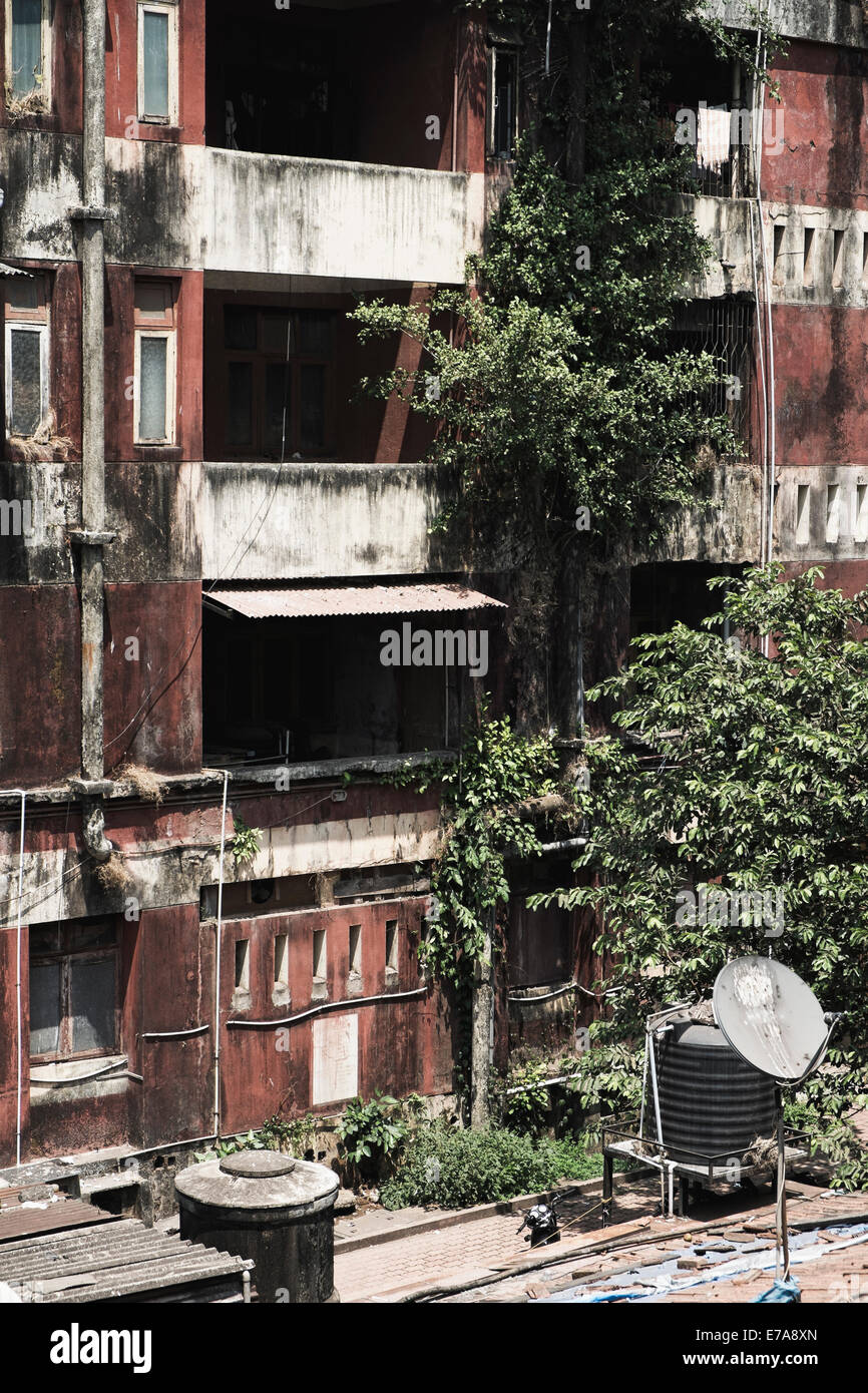 Exterior of old residential building Stock Photo - Alamy