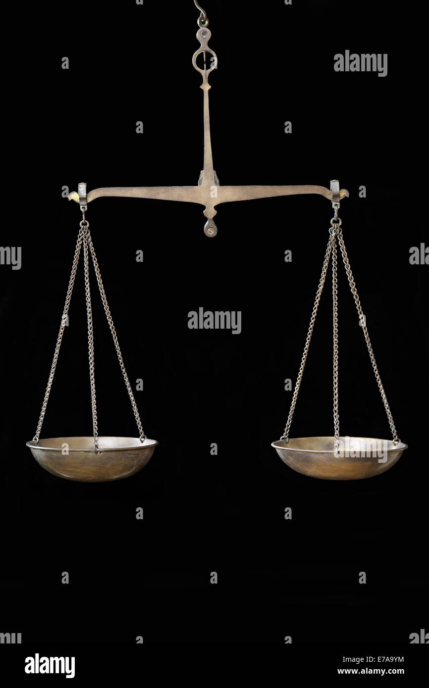 Equal arm balance hi-res stock photography and images - Alamy