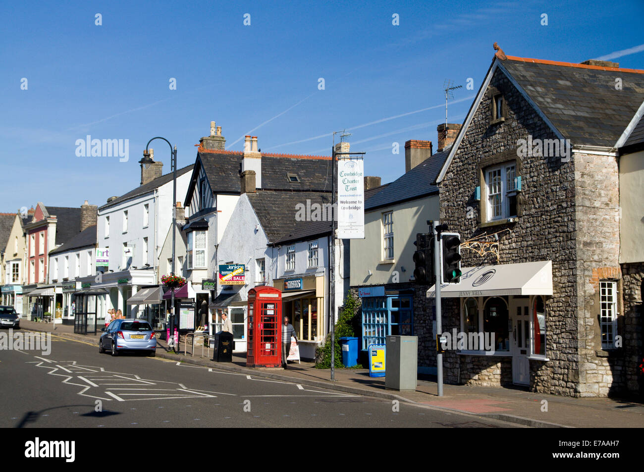 Cowbridge High Street, Vale of Glamorgan, South Wales, UK Stock Photo ... Cowbridge High Street, Vale of Glamorgan, South Wales, UK Stock Photo ...
