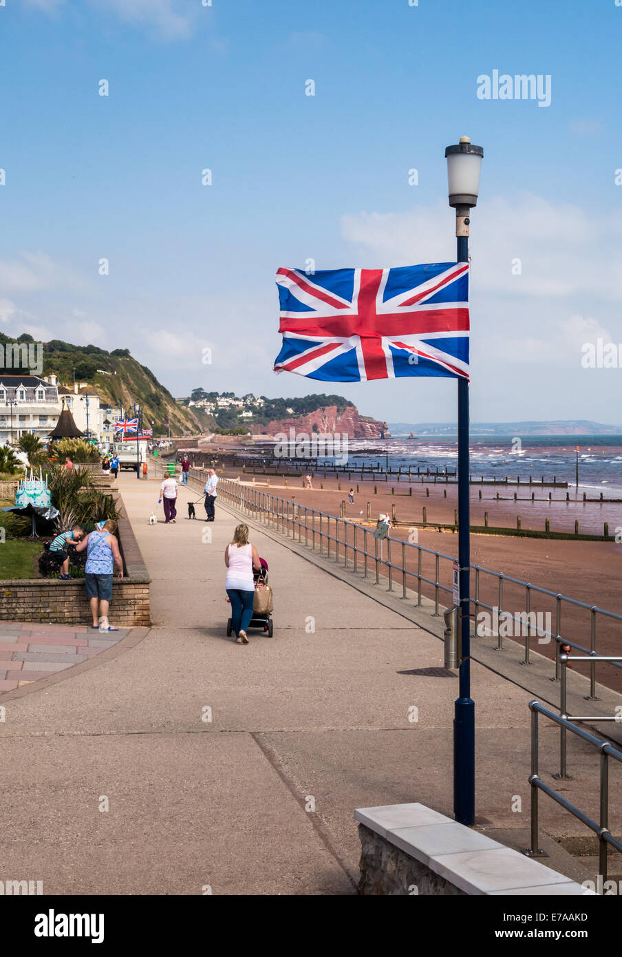 Teignmouth, Devon, England. A Union Jack flies on the sea front at ...