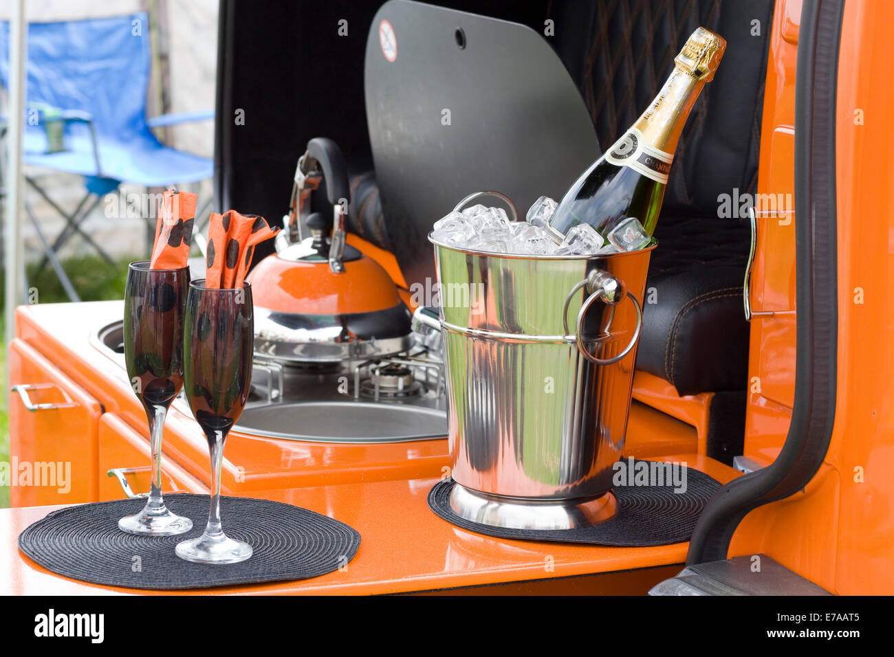 Vw bucket hi-res stock photography and images - Alamy