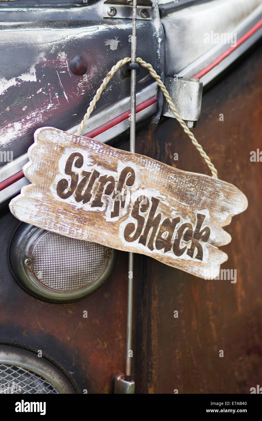 Rusty VW Rat Split Screen Volkswagen camper van Stock Photo - Alamy