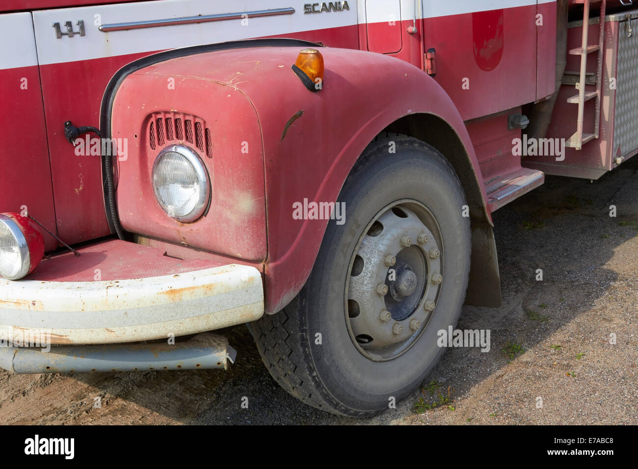 Scania 111 hi-res stock photography and images - Alamy