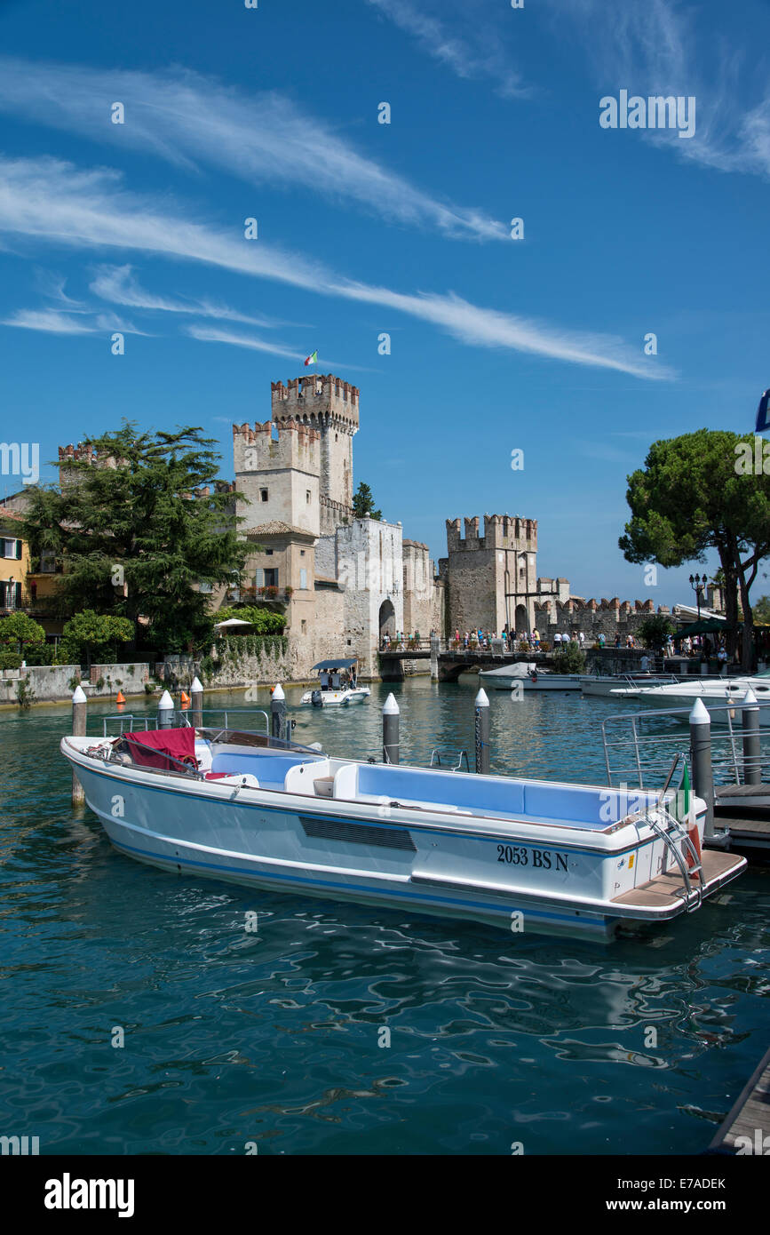 Sirmio peninsula hi-res stock photography and images - Alamy