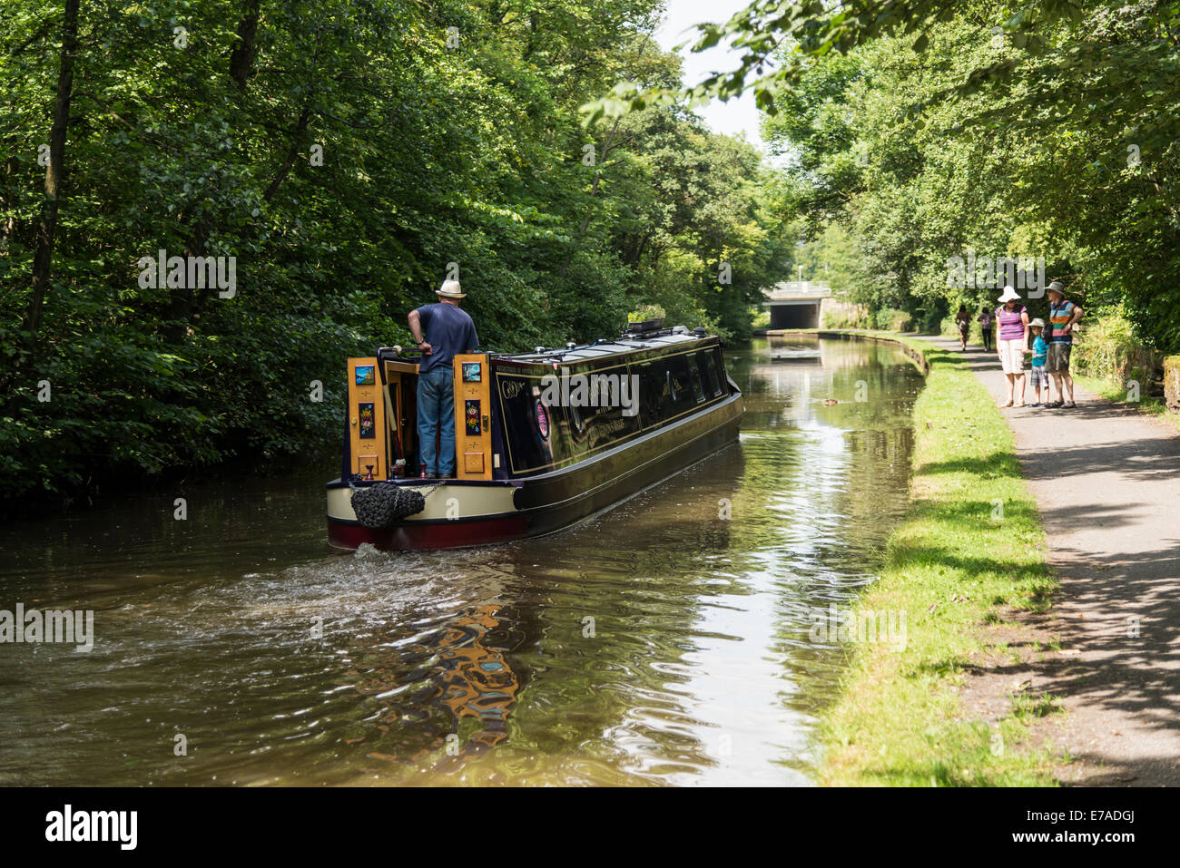 Whaley bridge peak district hi-res stock photography and images - Alamy