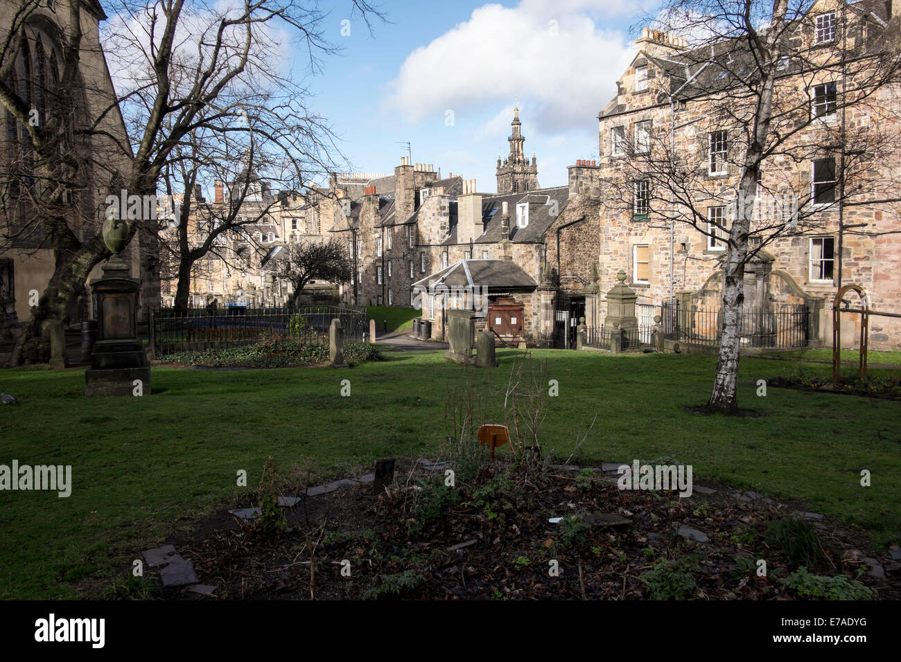 Greyfriars kirkyard the graveyard surrounding greyfriars kirk in ...