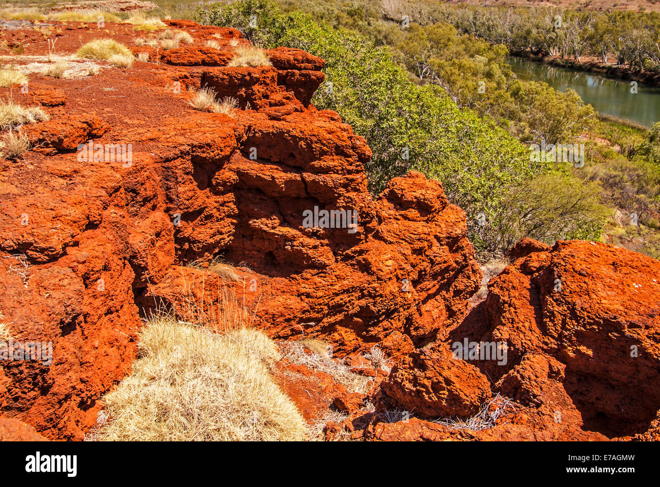 Pilbara desert aboriginal hi-res stock photography and images - Alamy
