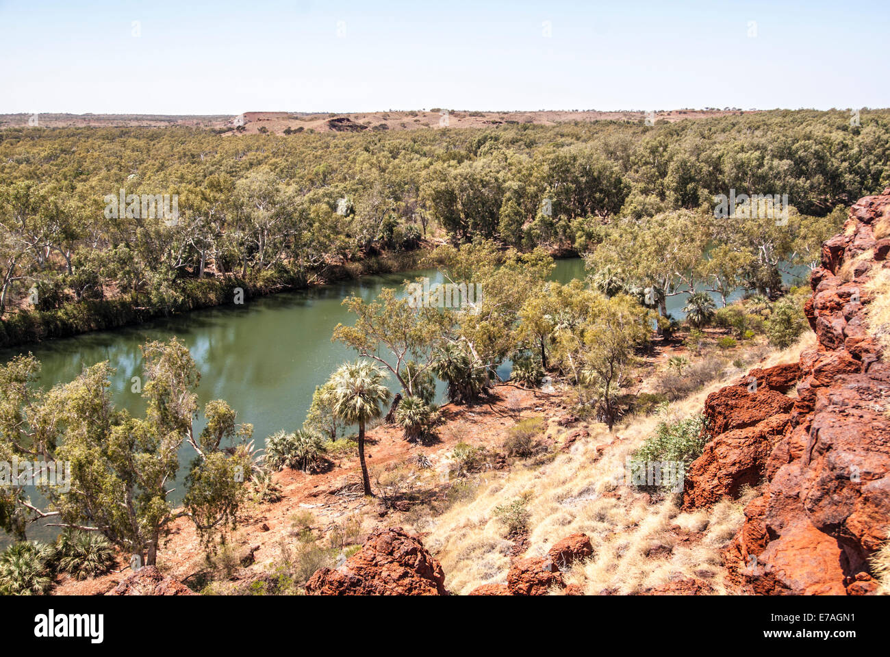 Pilbara desert aboriginal hi-res stock photography and images - Alamy