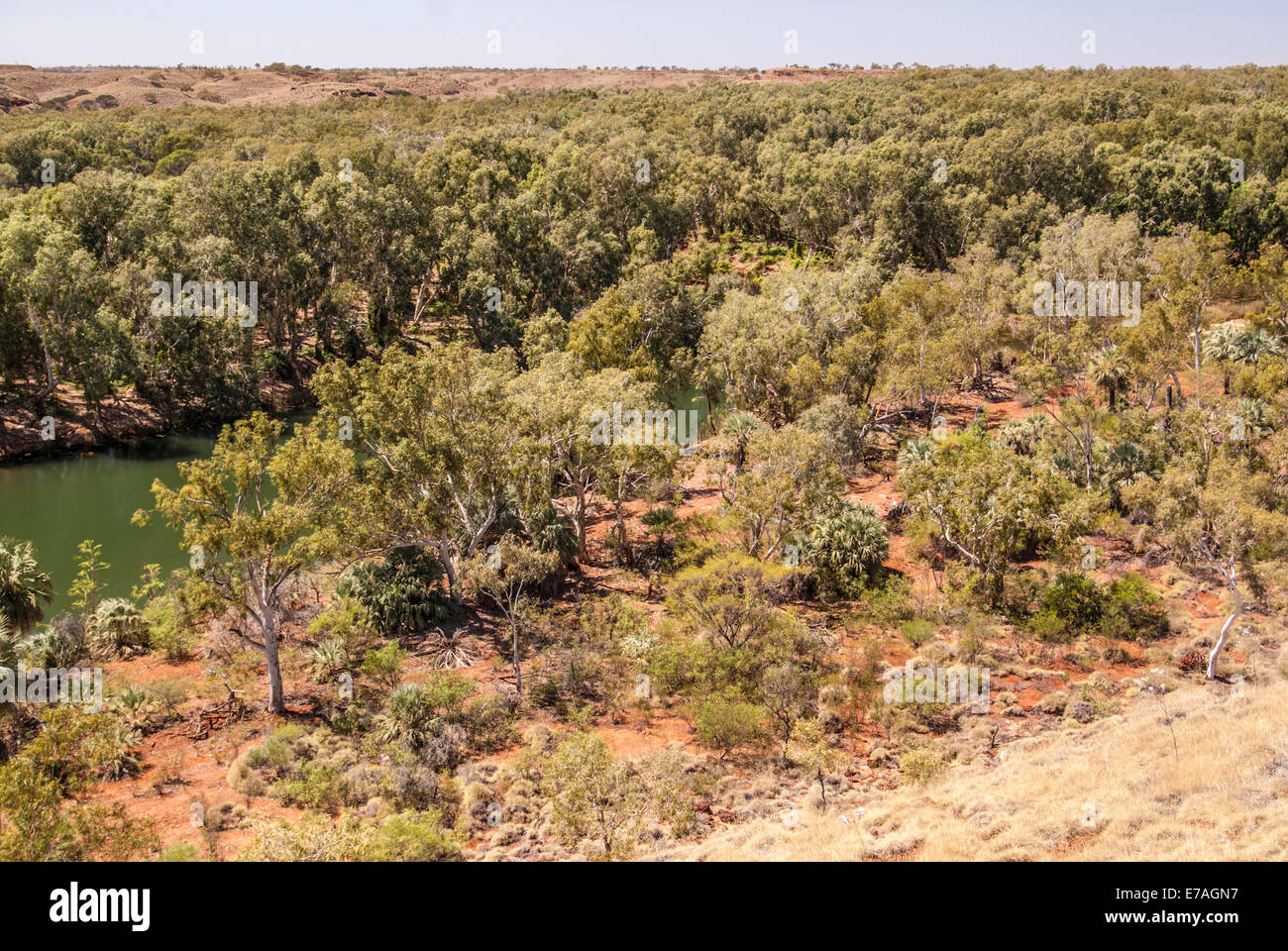 Pilbara desert aboriginal hi-res stock photography and images - Alamy
