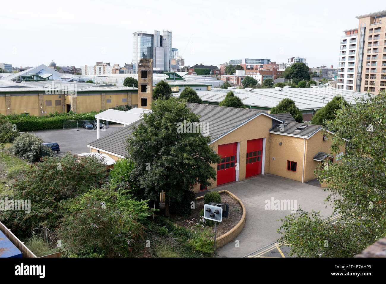 House and buildings hi-res stock photography and images - Alamy