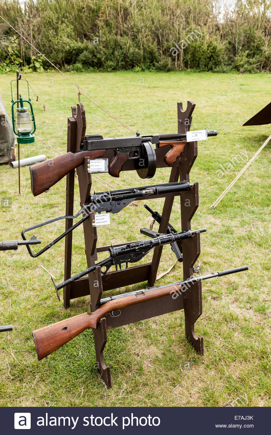 World War Two Guns High Resolution Stock Photography and Images - Alamy