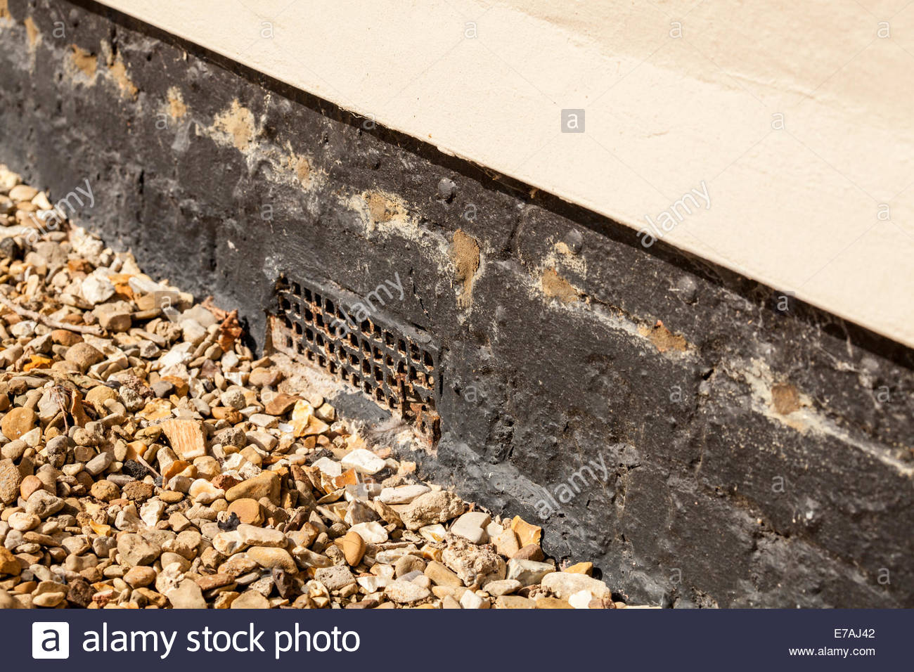 Damp Course Wall High Resolution Stock Photography and Images - Alamy