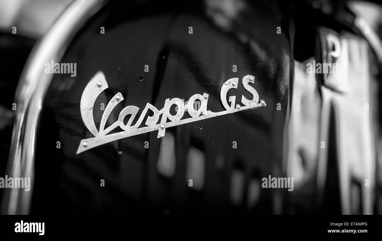Vespa scooter gs Black and White Stock Photos & Images - Alamy
