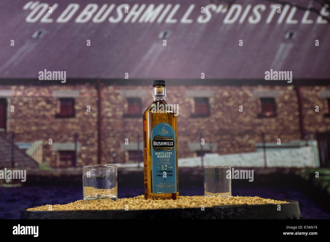Bushmills whiskey distillery hi-res stock photography and images - Alamy
