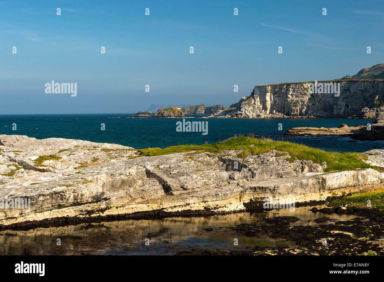 White rocks and limestone cliffs at Ballintoy, County Antrim, Northern ...