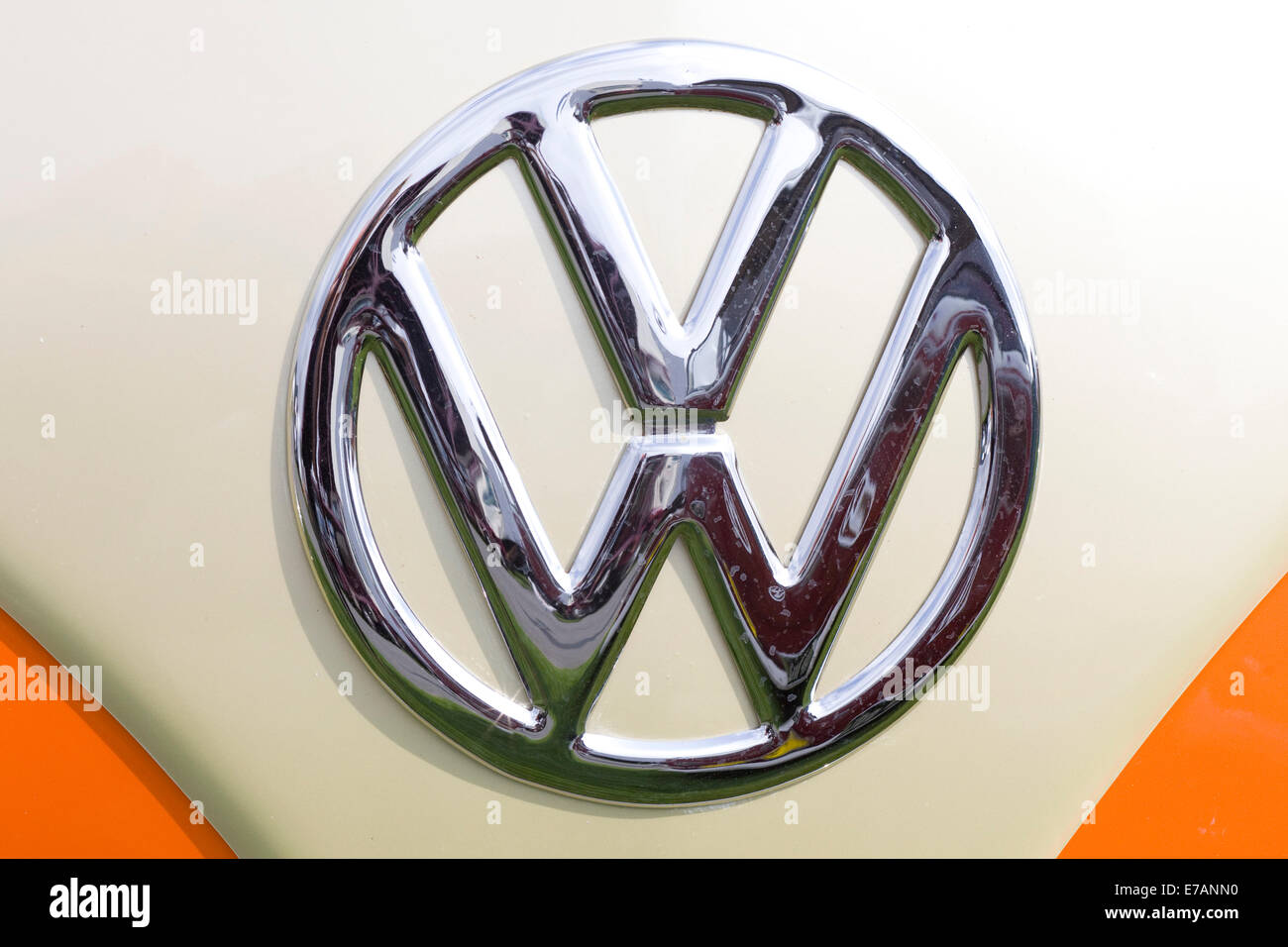 Vw bus badges hi-res stock photography and images - Alamy