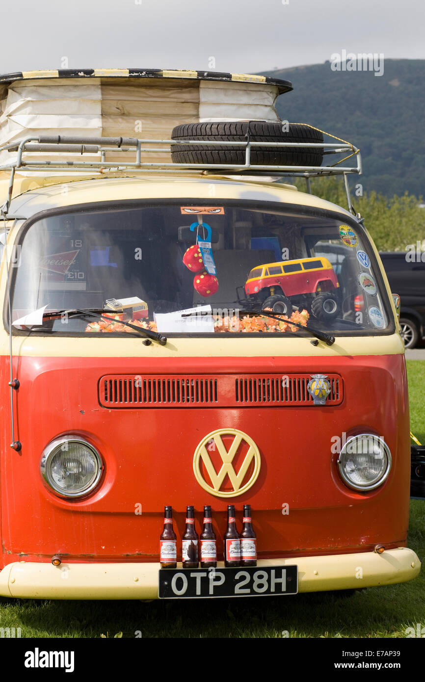 1971 Red White VW Split Screen Volkswagen camper van with empty ...