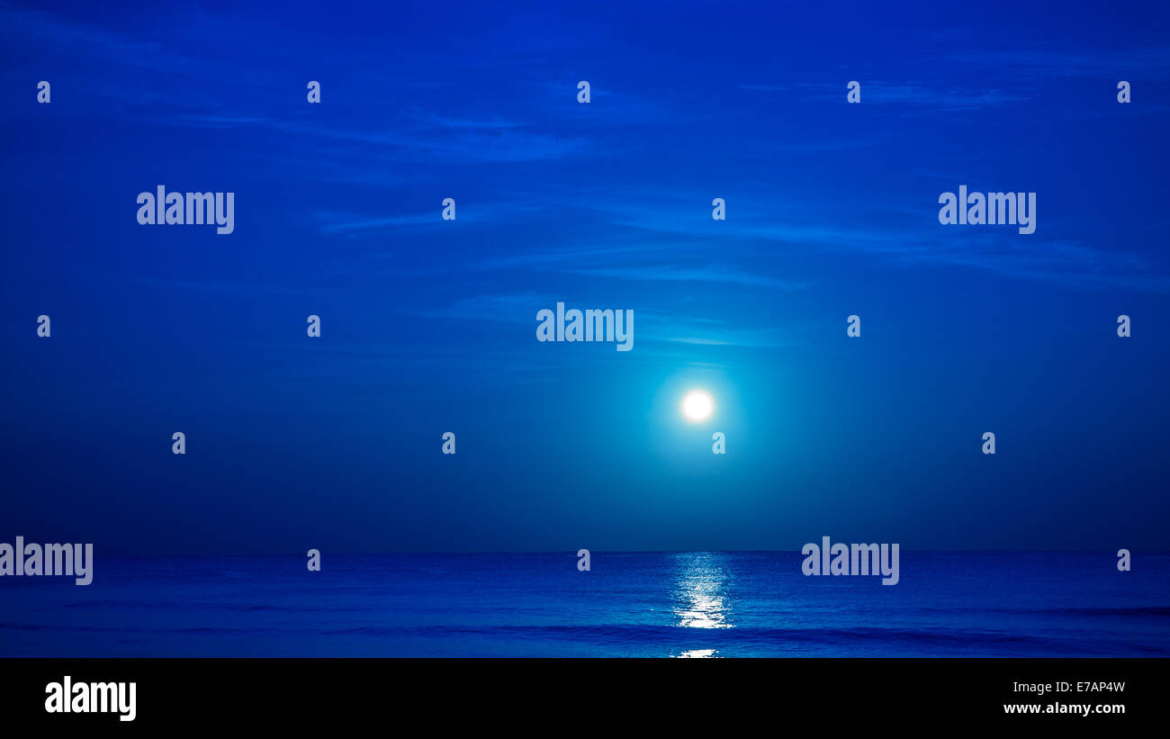 Caribbean night sky hi-res stock photography and images - Alamy
