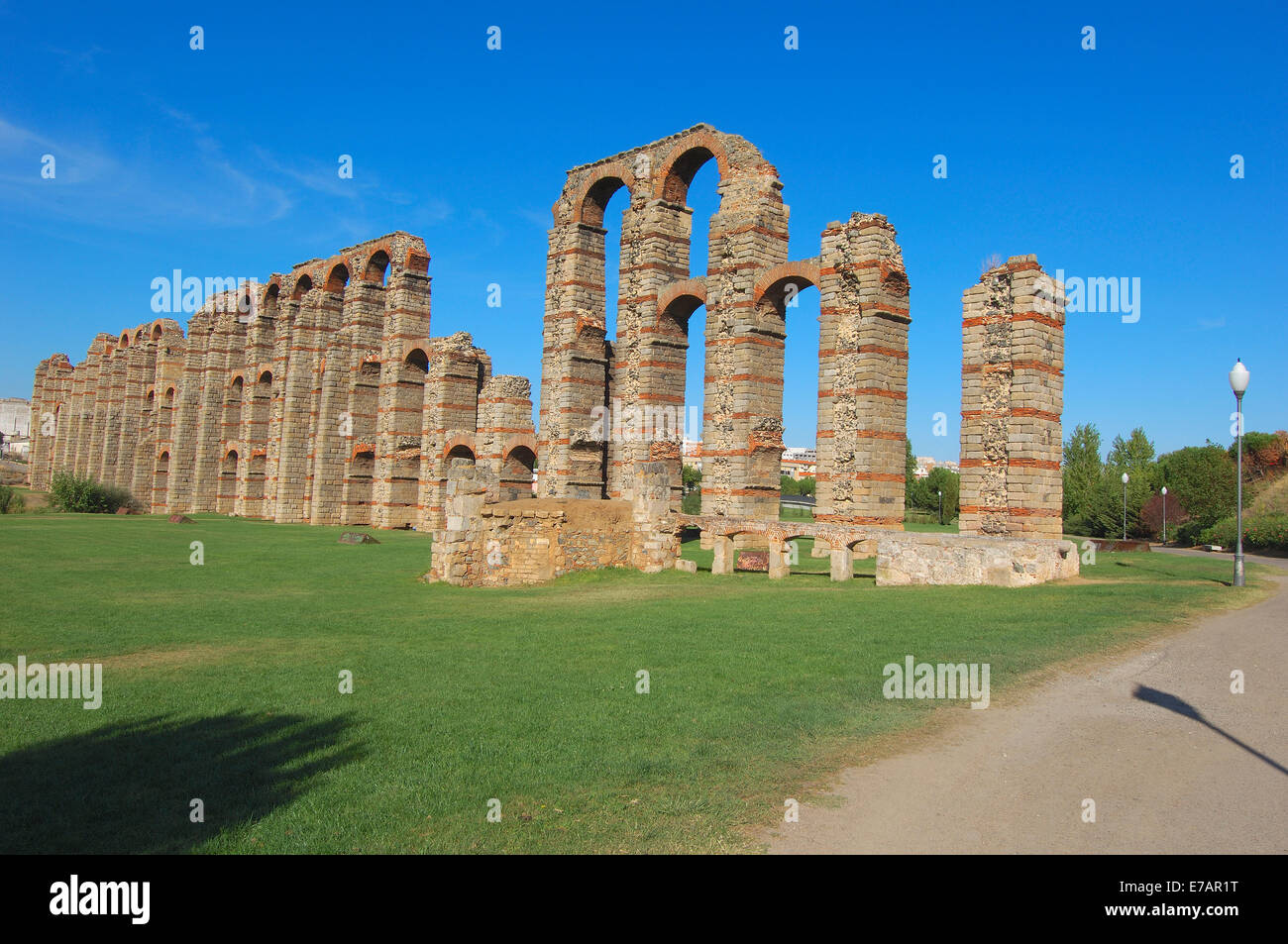 Merida, Los Milagros Aqueduct, Aqueduct of Los Milagros, Emerita ...