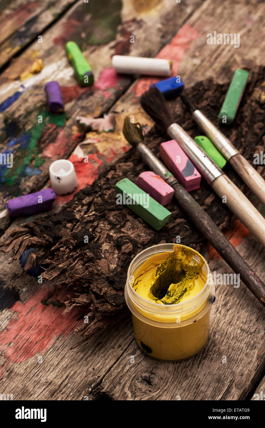 Pastel gamma hi-res stock photography and images - Alamy