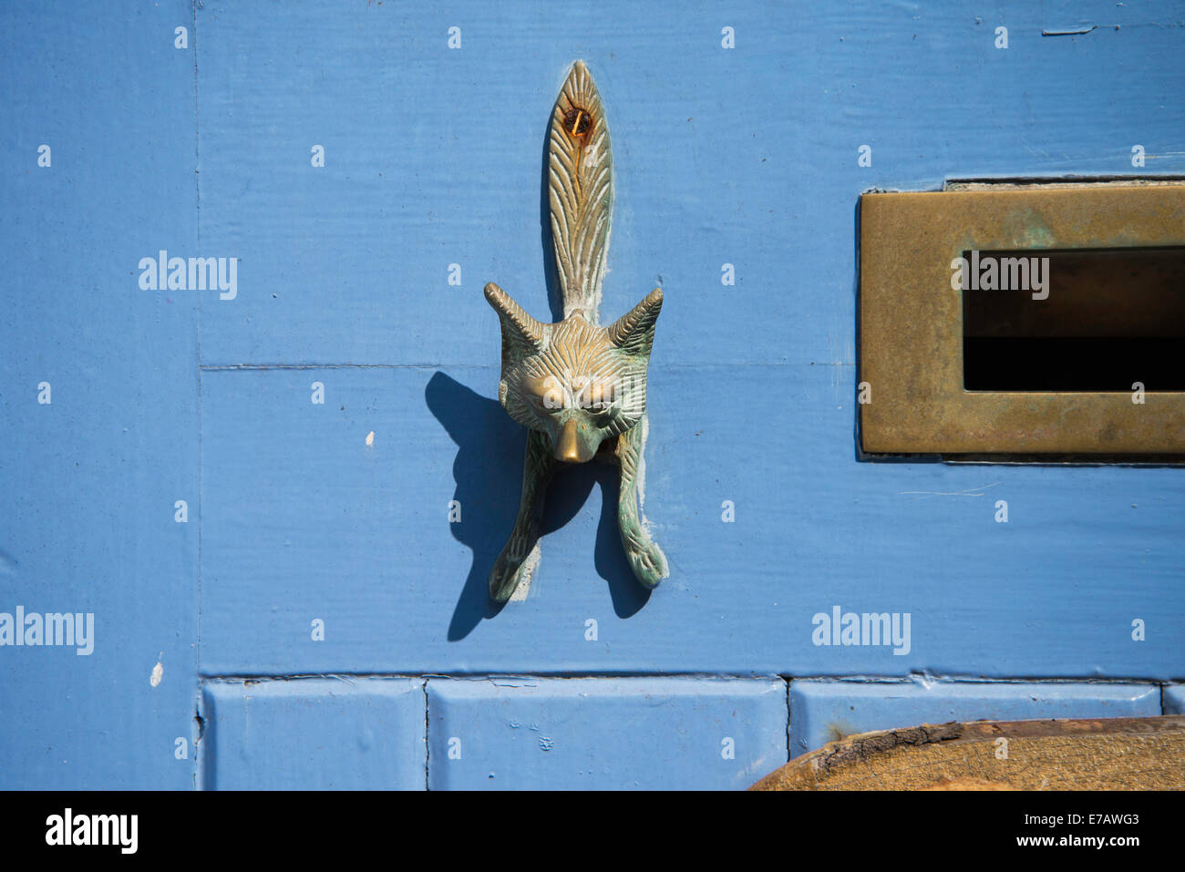 Fox door hi-res stock photography and images - Alamy