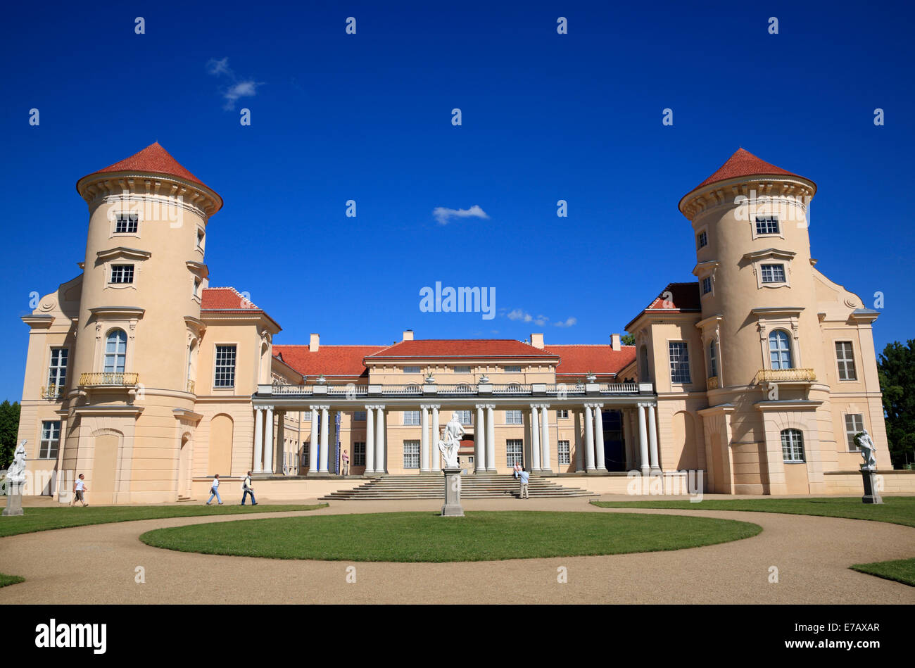 Schloss rheinsberg hi-res stock photography and images - Alamy