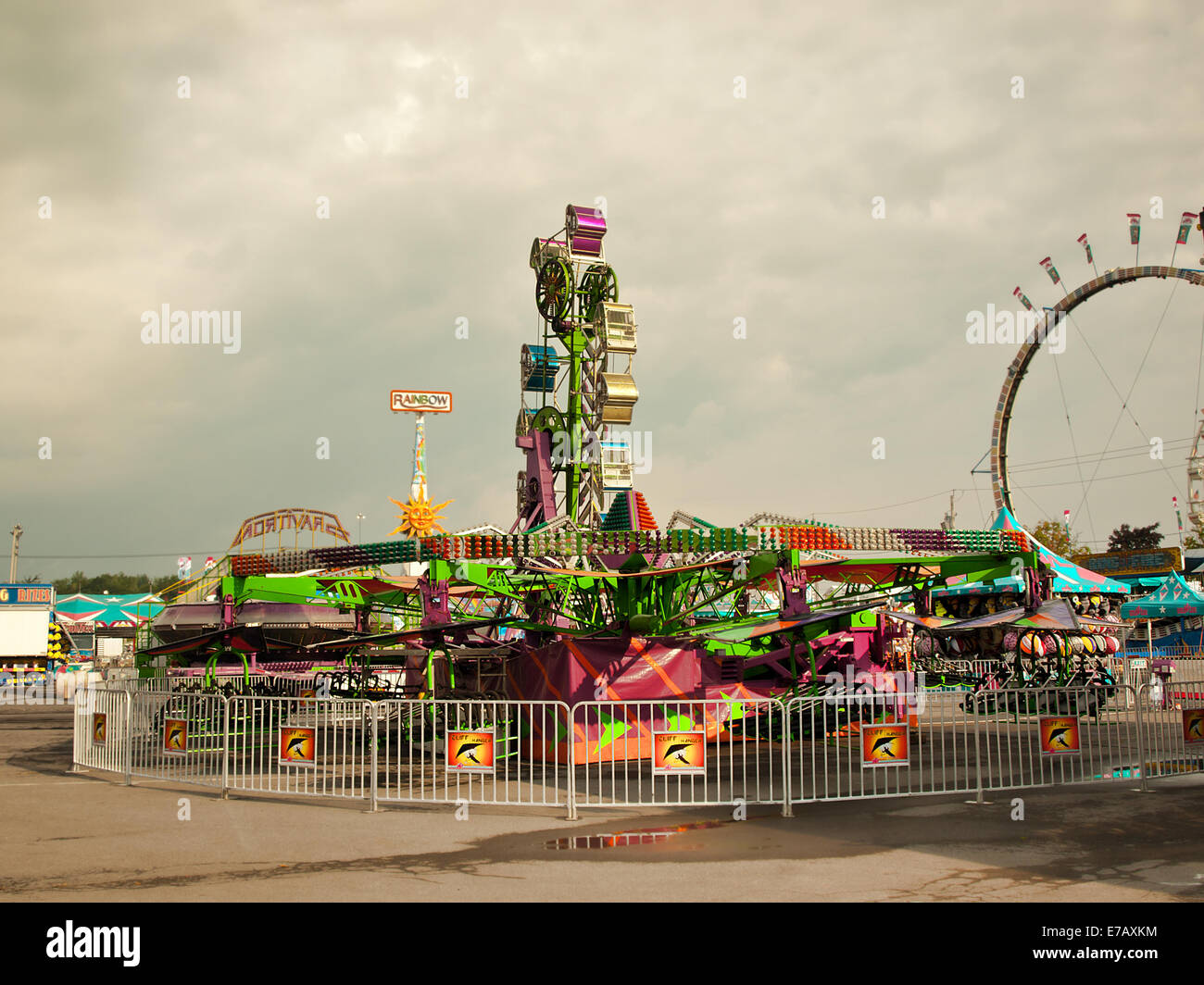state fair midway Stock Photo - Alamy