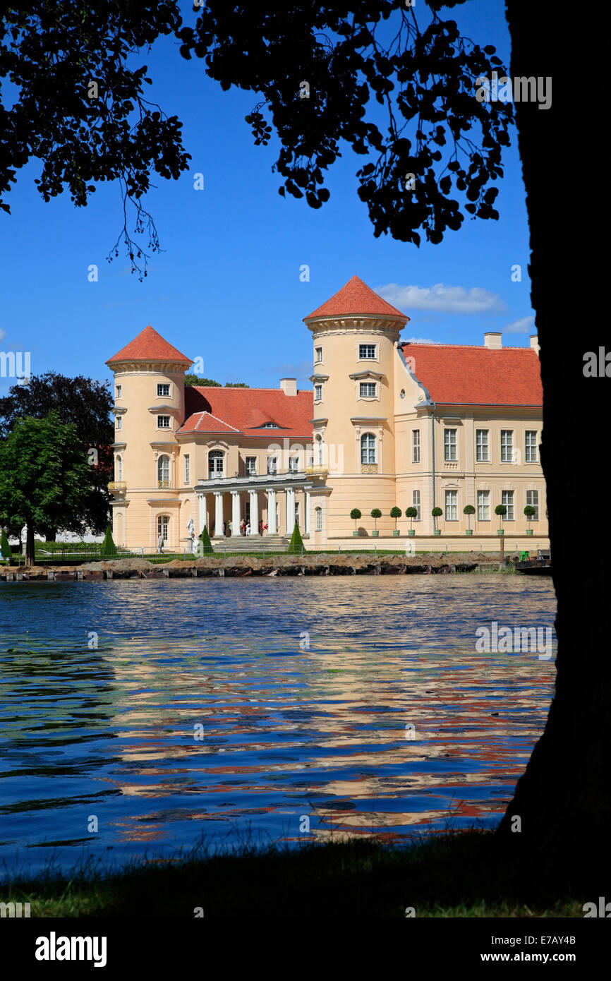 Schloss rheinsberg hi-res stock photography and images - Alamy