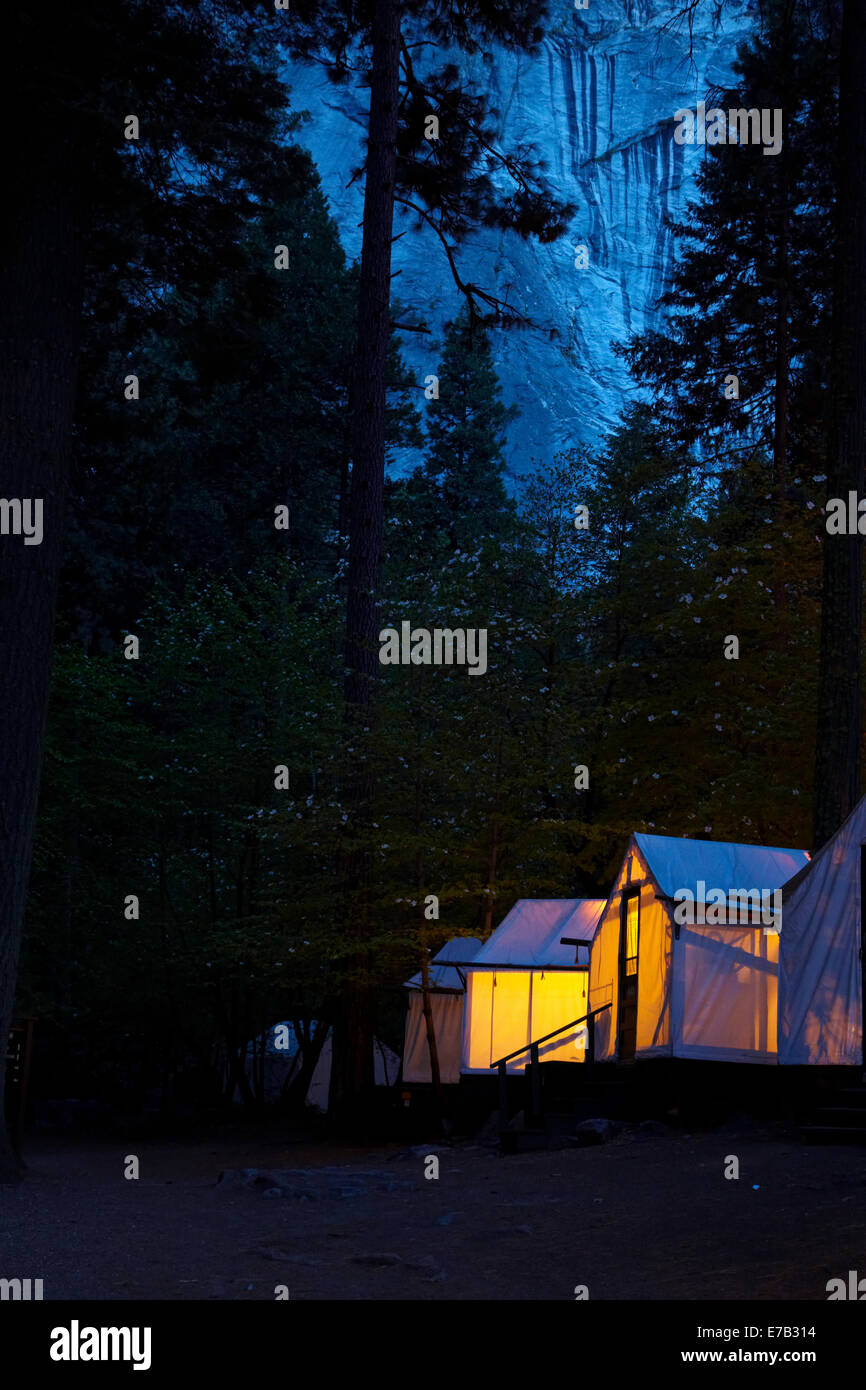 Camp curry hi-res stock photography and images - Alamy