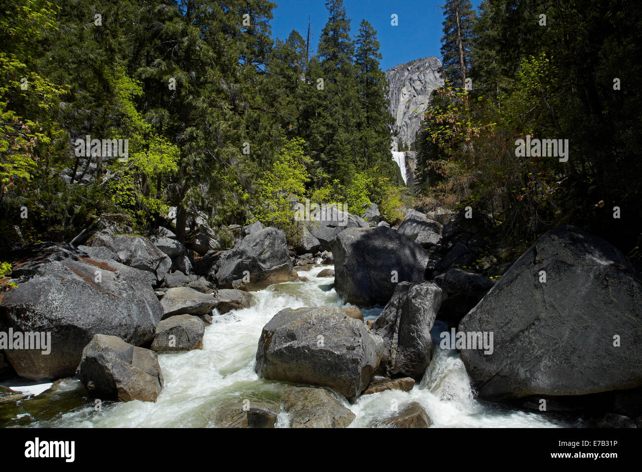 Merced River and Vernal Fall, The Mist Trail, Yosemite National Park ...