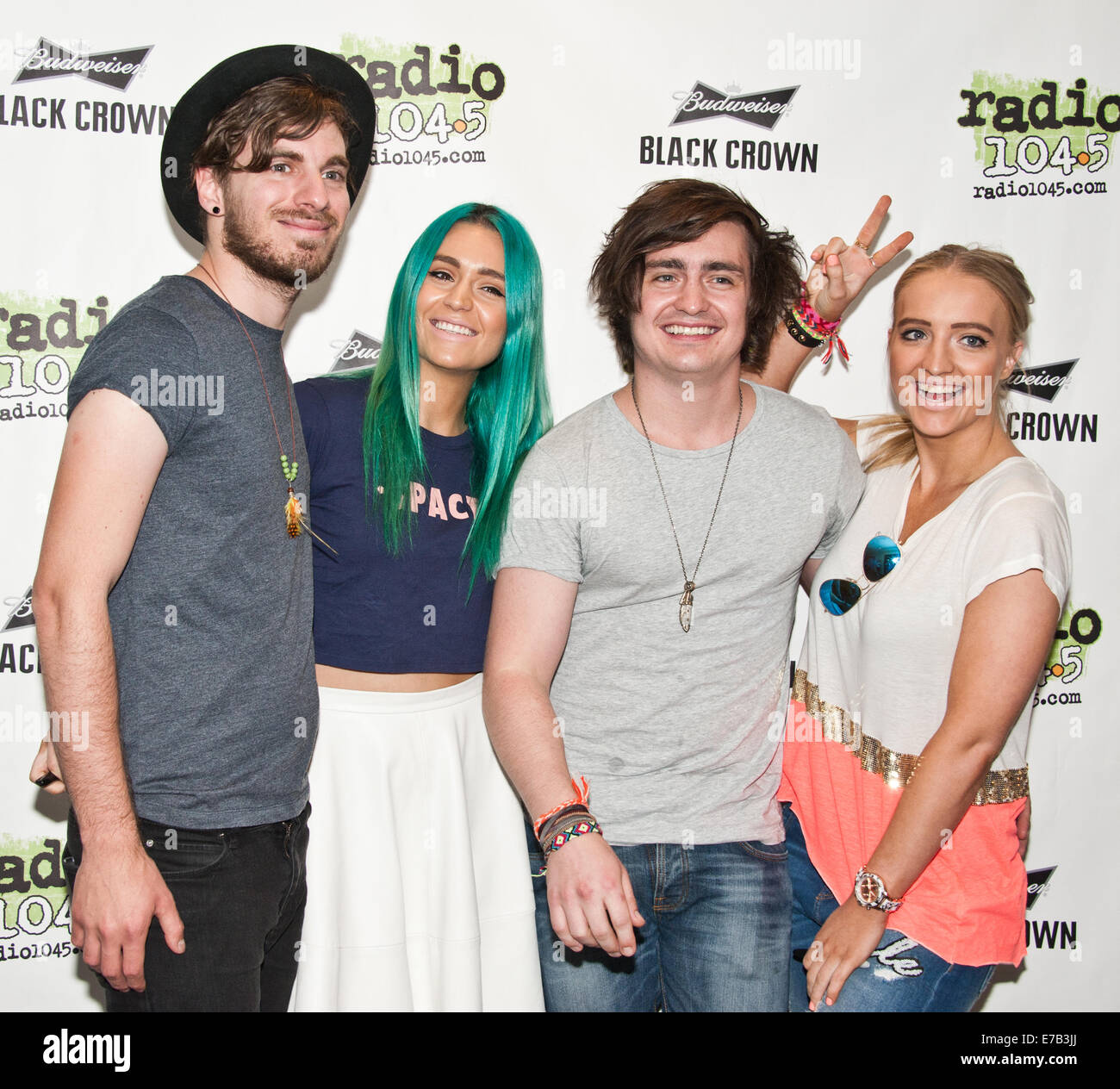 Australian indie rock band hi-res stock photography and images - Alamy