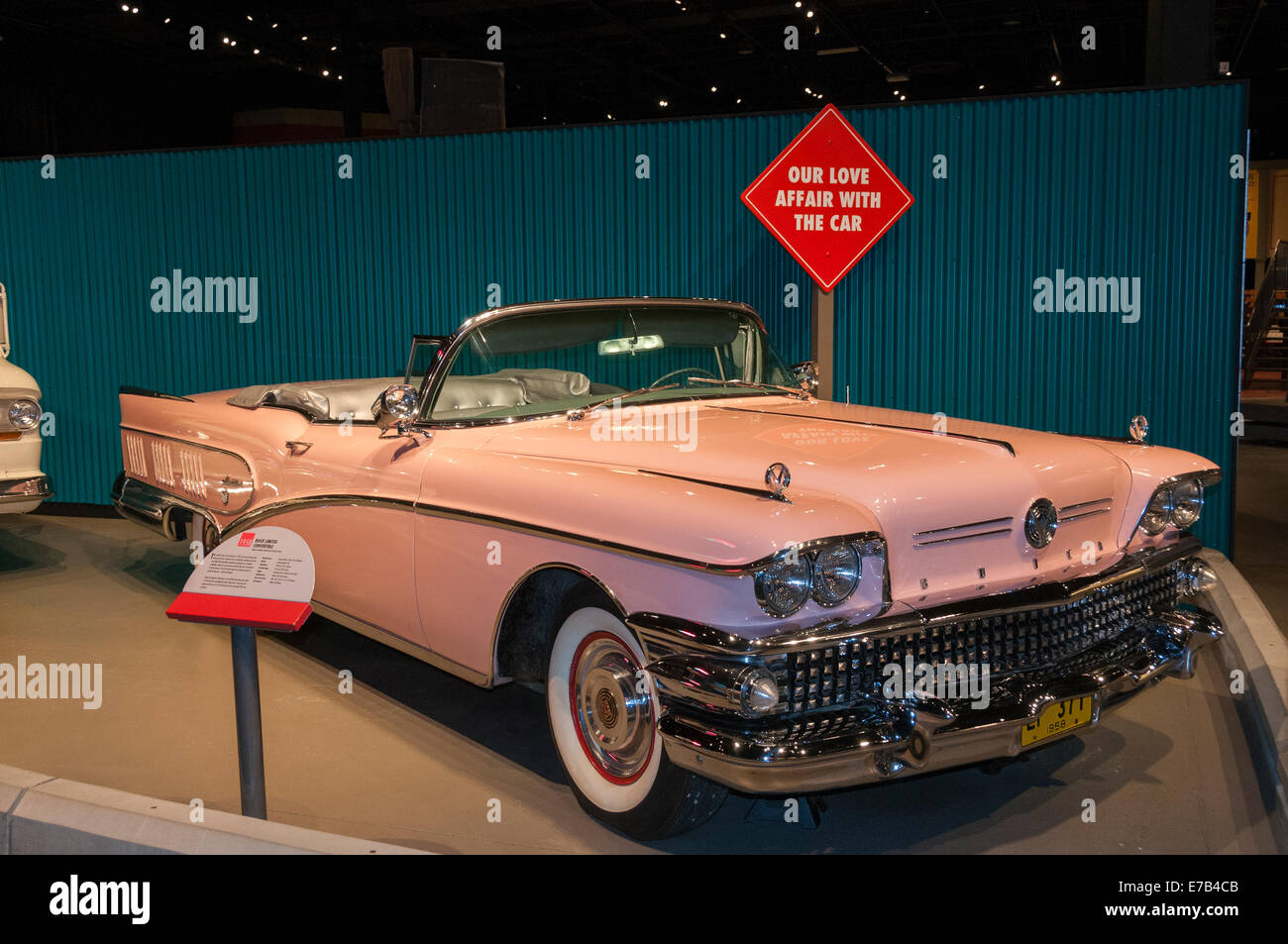 Vintage automobile hi-res stock photography and images - Alamy